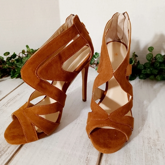 Boston Proper | Shoes | Boston Proper Cutout Zip Back Heeled Platform ...